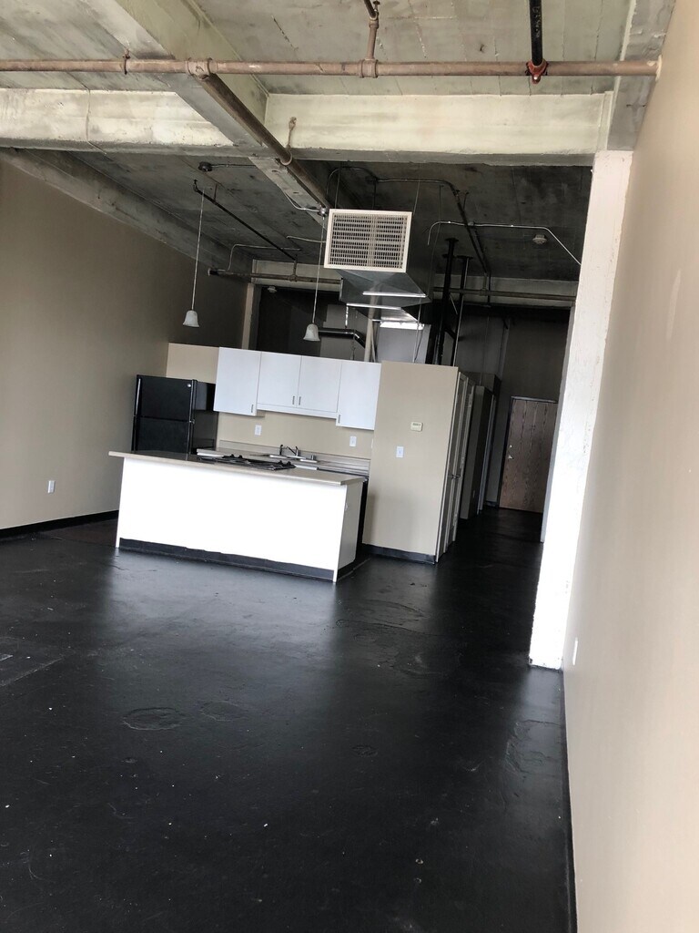 Block 2 Lofts | Little Rock, AR Apartments