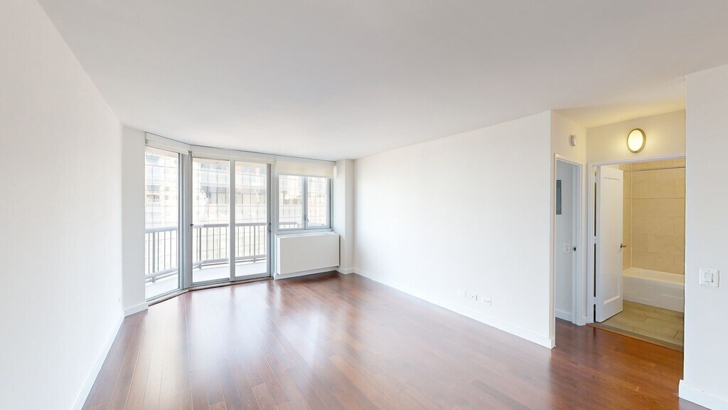 View 34 Apartments in New York, NY | ApartmentHomeLiving.com