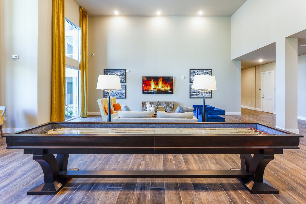 Lofts at Allen Ridge Apartments in Abilene, TX | ApartmentHomeLiving.com