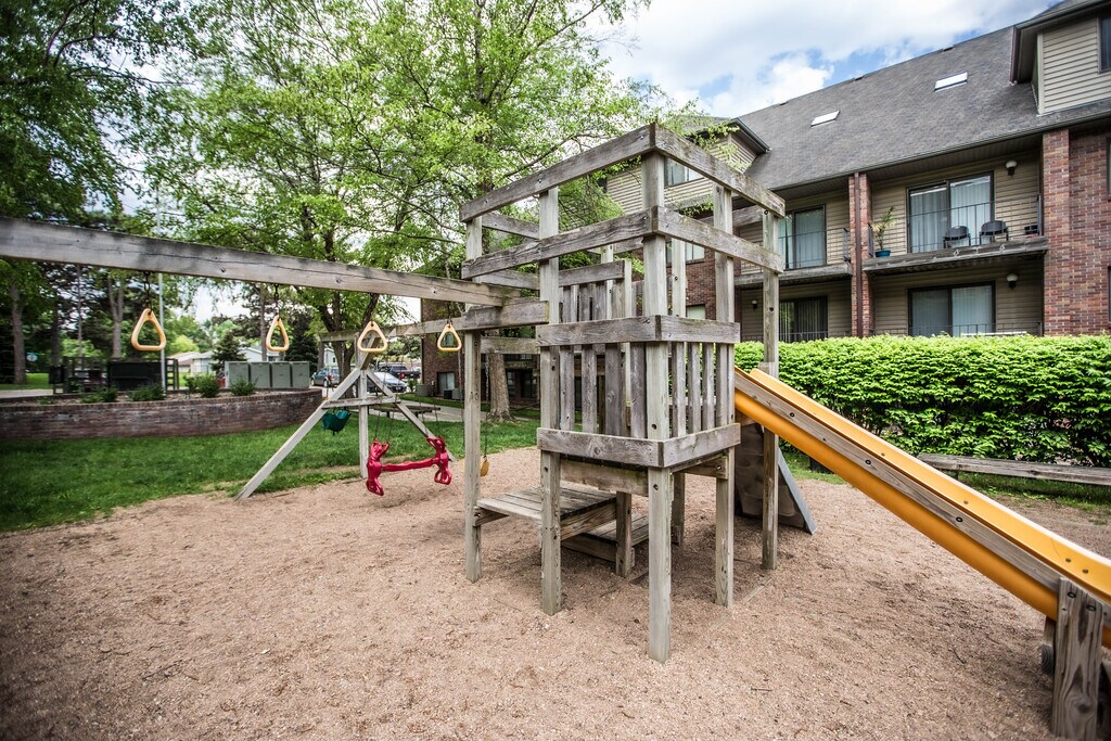 Stony Ridge Apartments | Lincoln, NE Apartments