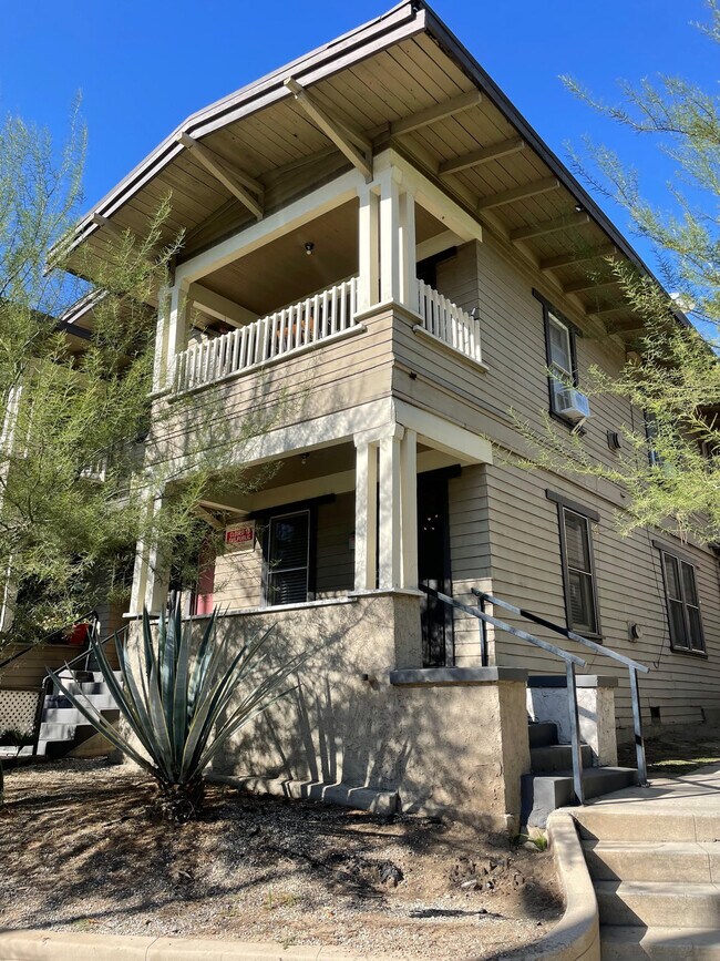 3447 N Mission Rd | Rentals in Los Angeles, CA