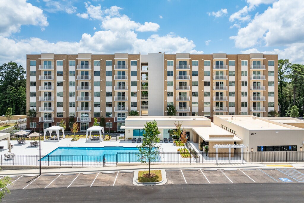 Resia Willows Apartments in Decatur, GA | ApartmentHomeLiving.com
