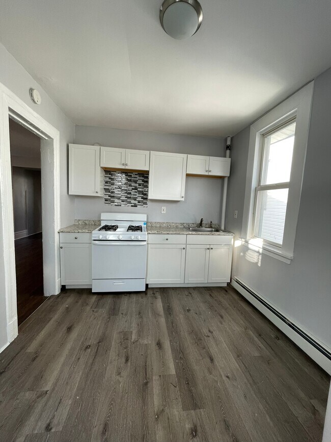 86 Treacy Ave | Rentals in Newark, NJ