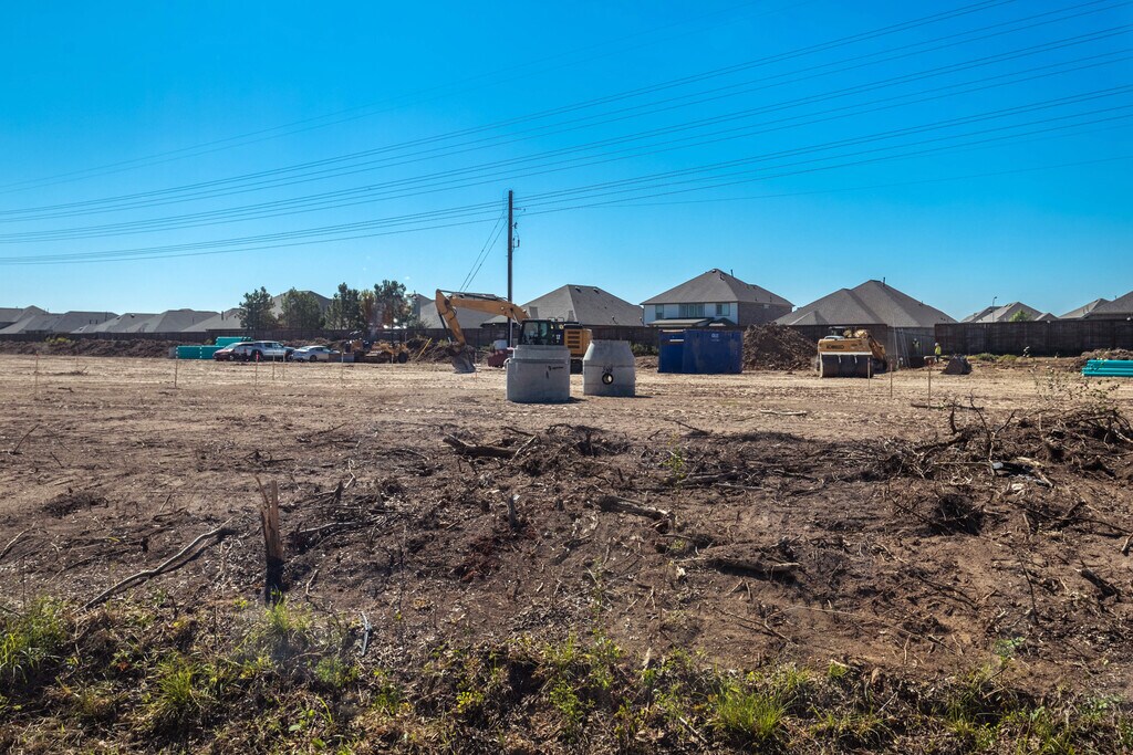 The Everstead at Windrose | Spring, TX Apartments