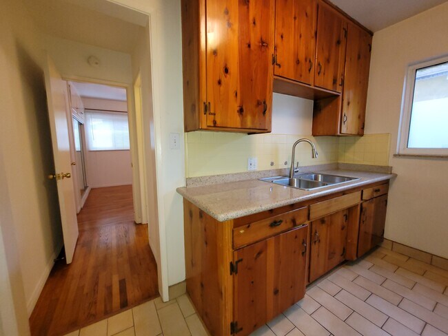 2362 Walgrove Ave | Rentals in Los Angeles, CA