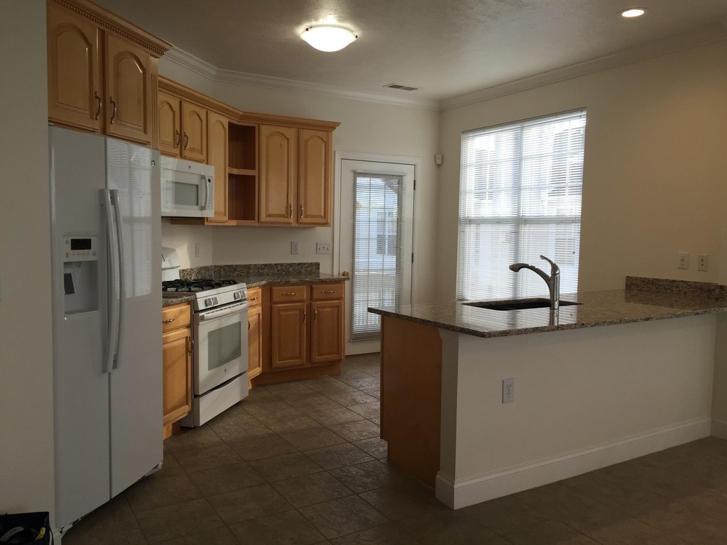 The Pointe at Adams Ridge | Mars, PA Apartments