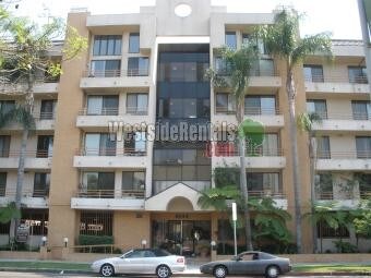8544 Burton Way | Rentals in Los Angeles, CA