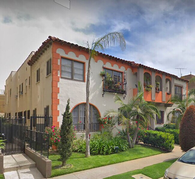 420 S Detroit St | Rentals in Los Angeles, CA