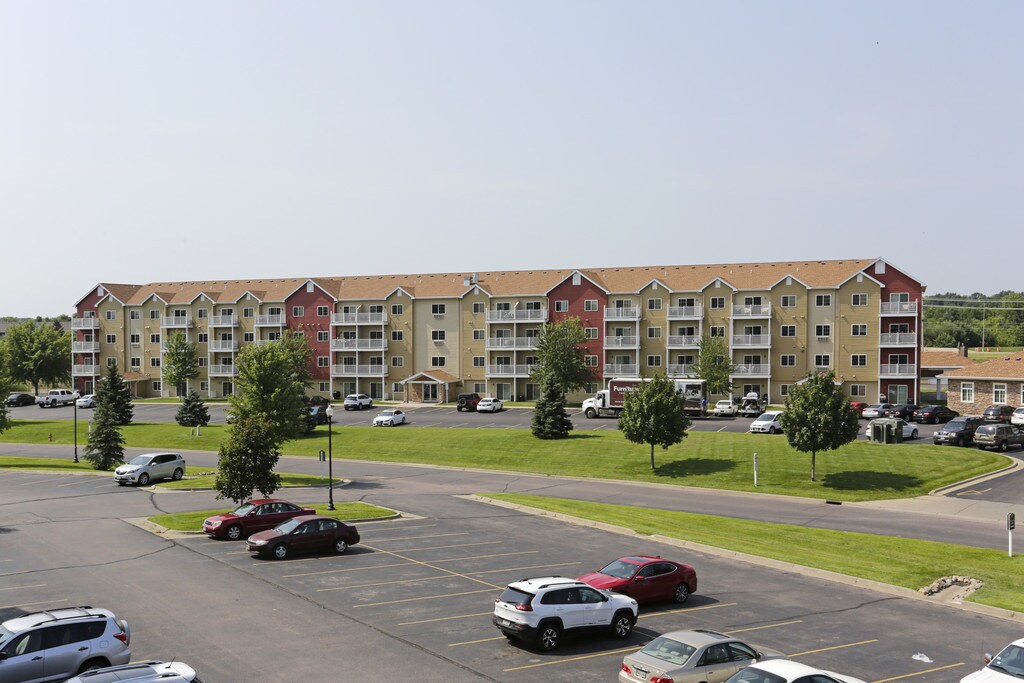 Foxmoor Apartments | Sioux Falls, SD Apartments