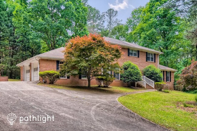 137 Darwish Dr, Unit Hanover Parkview-202 - Alquileres en Mcdonough, GA