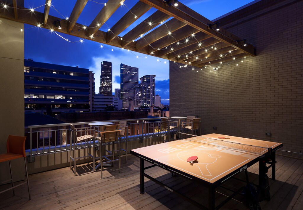 One City Block Apartments in Denver, CO | ApartmentHomeLiving.com
