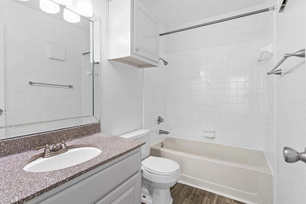 Brookfield Apartments | Houston, TX Apartments For Rent