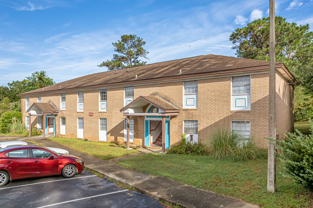 Beauclerc | Pensacola, FL Apartments