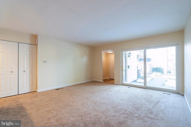 8 Old Forge Crossing | Rentals in Devon, PA