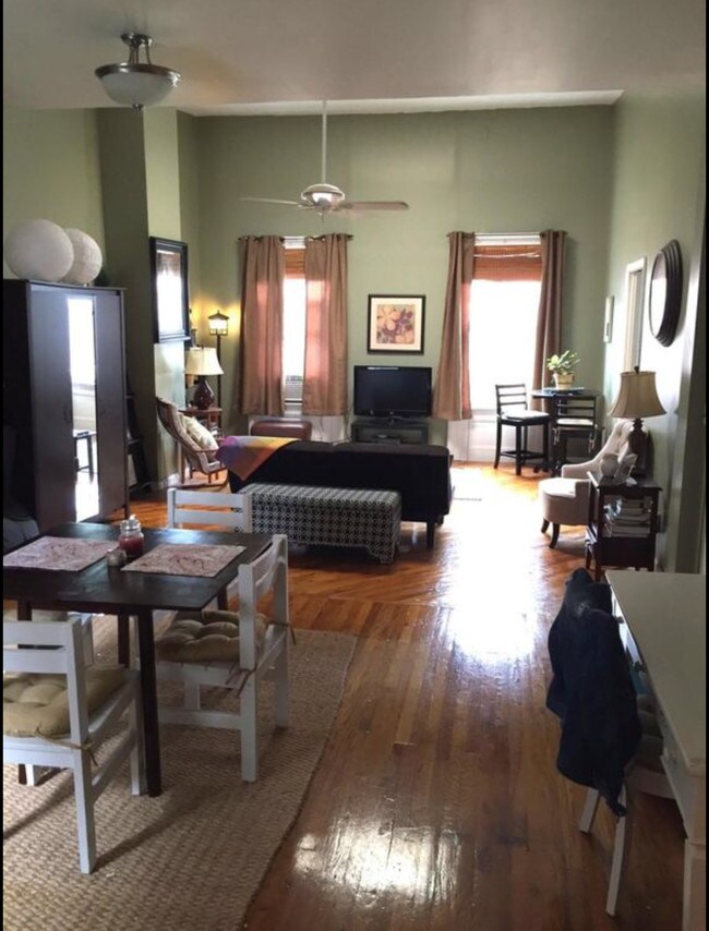 77 Monroe St | Rentals in Hoboken, NJ