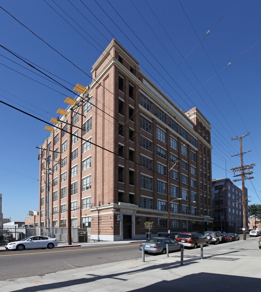 Biscuit Company Lofts Apartments | Los Angeles, CA Apartments For Rent
