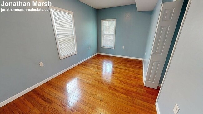 5 Navillus Ter | Rentals in Boston, MA