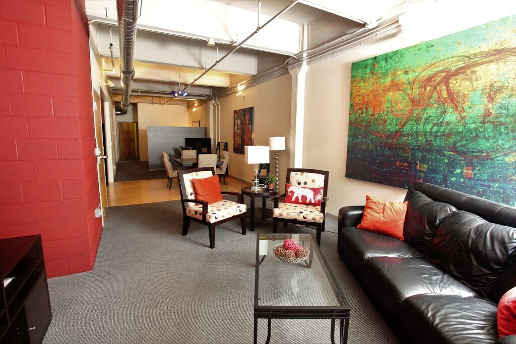 The Lofts at Elk Terminal Apartments in Buffalo, NY ...
