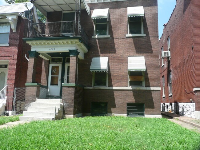 4223 Red Bud Ave | Rentals in St. Louis, MO