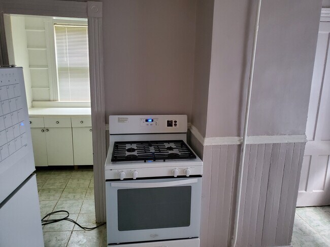 44 Butler Ave | Rentals in Bridgeport, CT