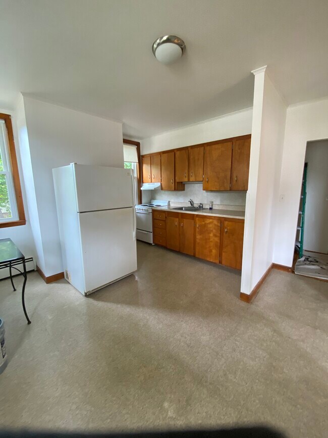 73 Main St Apartments and Nearby Foxboro Apartments For Rent | Foxboro, MA