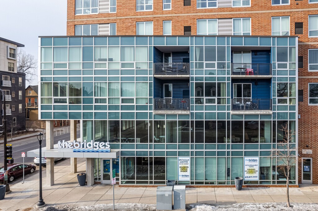 The Bridges Dinkytown | Minneapolis, MN Apartments