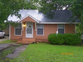 3 Bedroom Dallas Homes for Rent under $700 - Dallas, TX