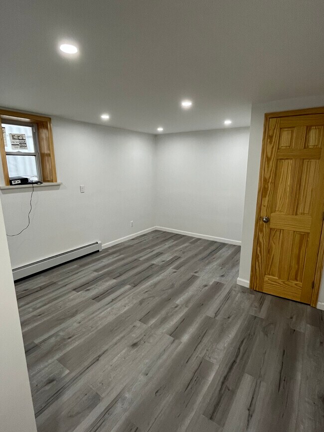 3819 52nd St | Rentals in Sunnyside, NY