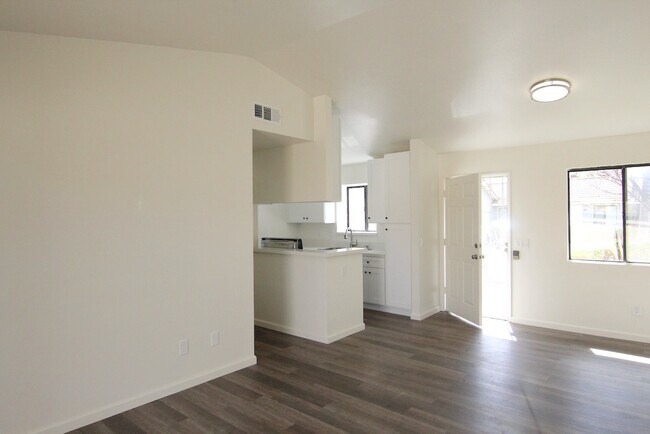 9505 Arlington | Rentals in Riverside, CA