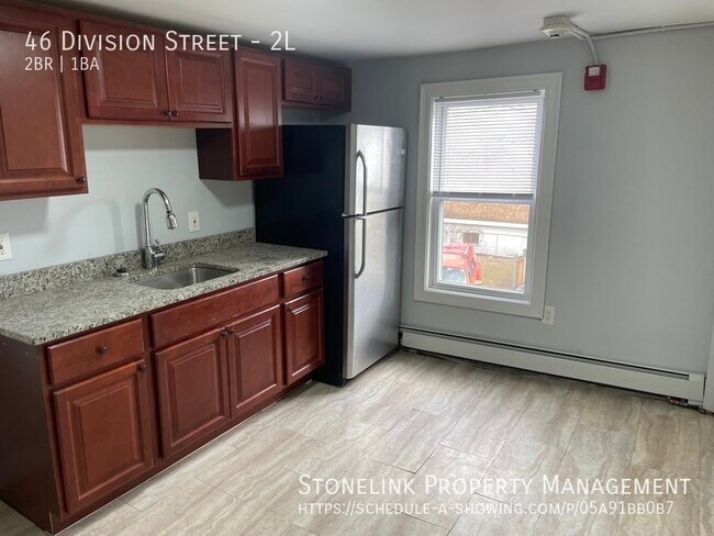 46 Division St, Unit 2L | Rentals in Lincoln, RI