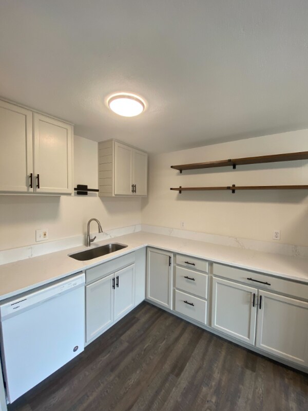 4402 Gibbons St-Unit -APT 3 | Rentals in Vancouver, WA