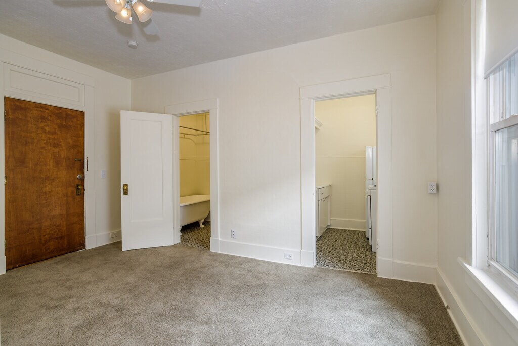 The Westlyn Apartments | Reno, NV Apartments For Rent