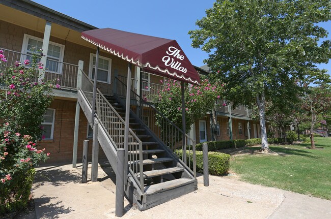 Villas at Midtown | Tulsa, OK Apartments