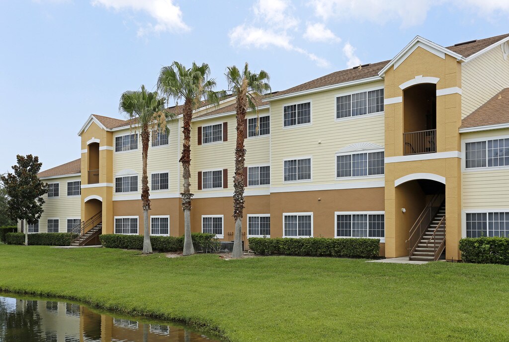 Mission Bay Apartments in Rockledge, FL | ApartmentHomeLiving.com