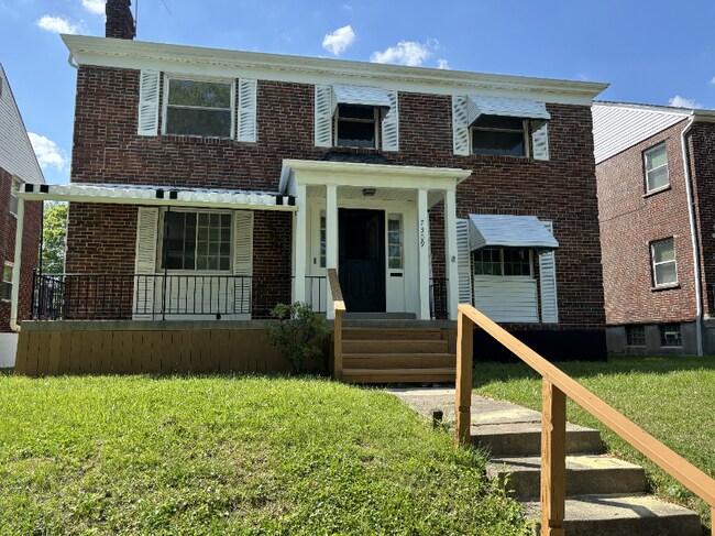 7309 Brookcrest Dr, Unit A | Rentals in Cincinnati, OH
