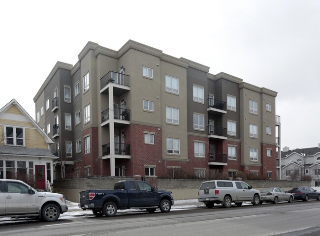 Vogue Apartments | Calgary, AB Apartments For Rent