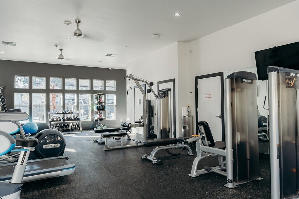 Maplewood Park Apartments in Renton, WA | ApartmentHomeLiving.com