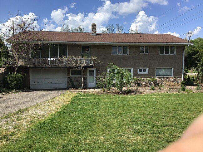 7975 Bendix Rd | Rentals in Brighton, MI