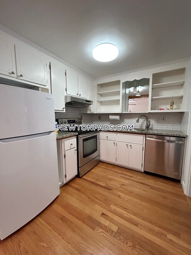 32 Edward Rd | Rentals in Newton, MA