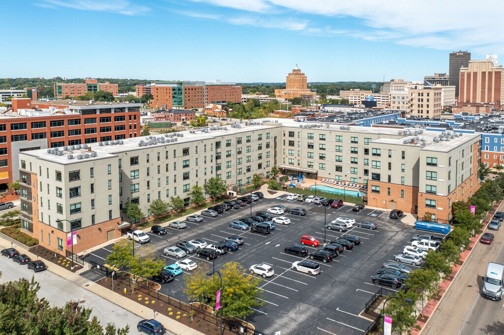 401 Lofts | Akron, OH Apartments
