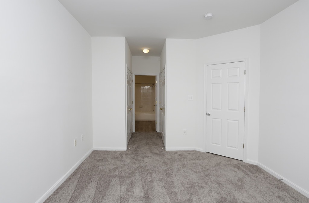 Arbor Ridge Apartments in Owings Mills, MD | ApartmentHomeLiving.com
