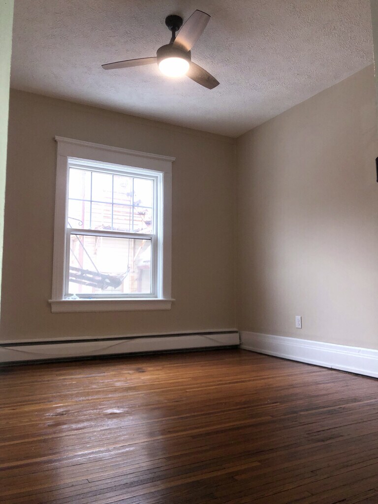 The Grand Alexander Apartments in Rochester, NY | ApartmentHomeLiving.com