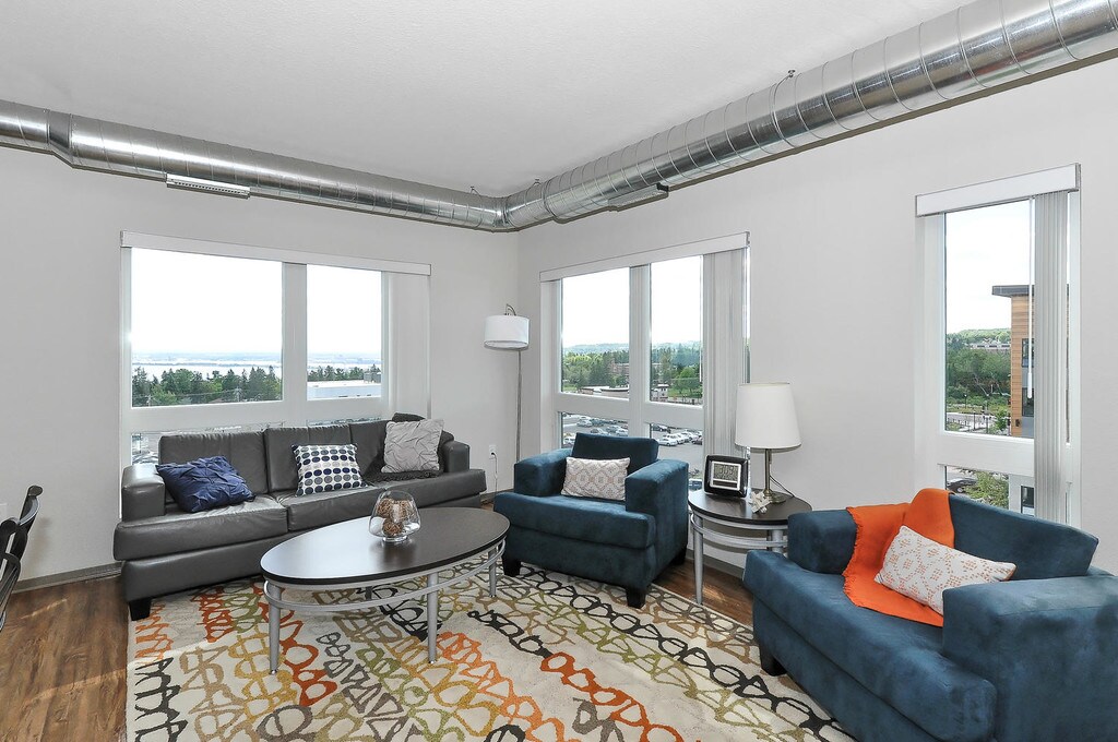 BlueStone Lofts Apartments in Duluth, MN | ApartmentHomeLiving.com
