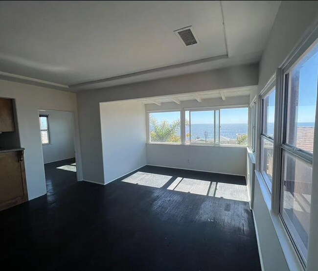 3219 Crest Dr | Rentals in Manhattan Beach, CA