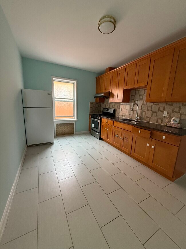 64 Quentin Rd | Rentals in Brooklyn, NY