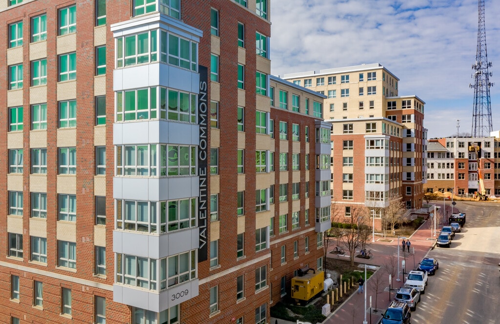 Valentine Commons Apartments in Raleigh, NC | ApartmentHomeLiving.com