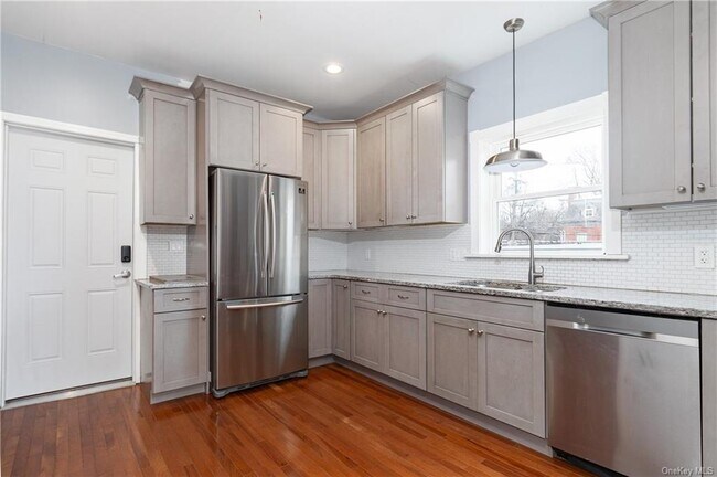 204 Mill St, Unit 1st Floor | Rentals in Poughkeepsie, NY