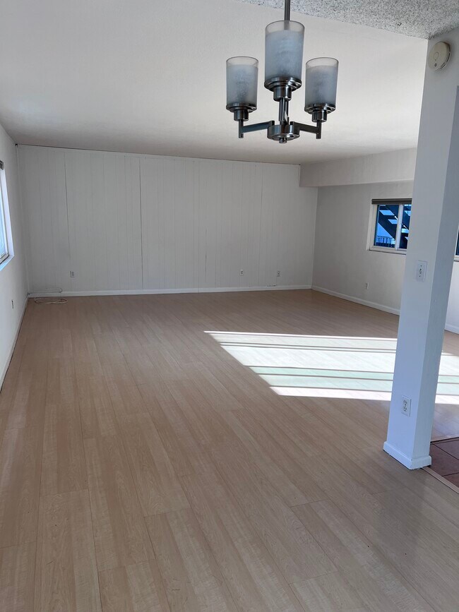 5732 Woodman Ave | Rentals in Van Nuys, CA