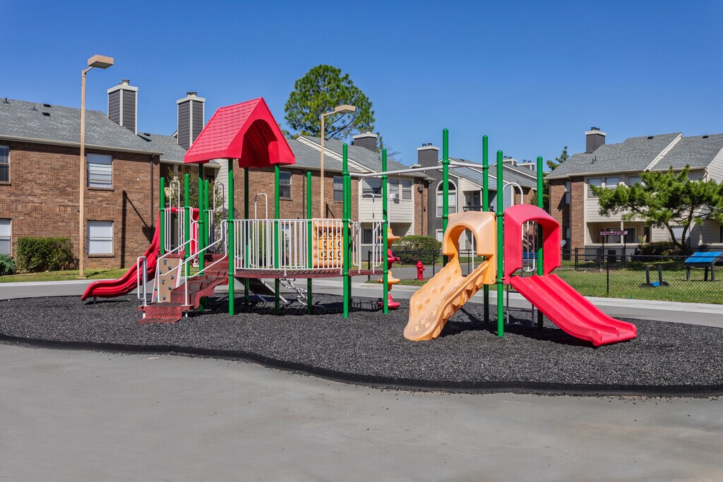 Ridgeview Place Apartments | Irving, TX Apartments