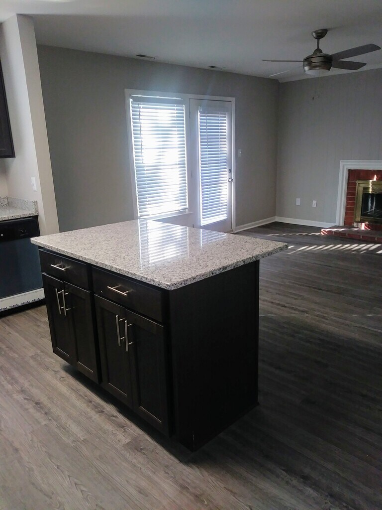 Legacy at Tech Center | Newport News, VA Apartments